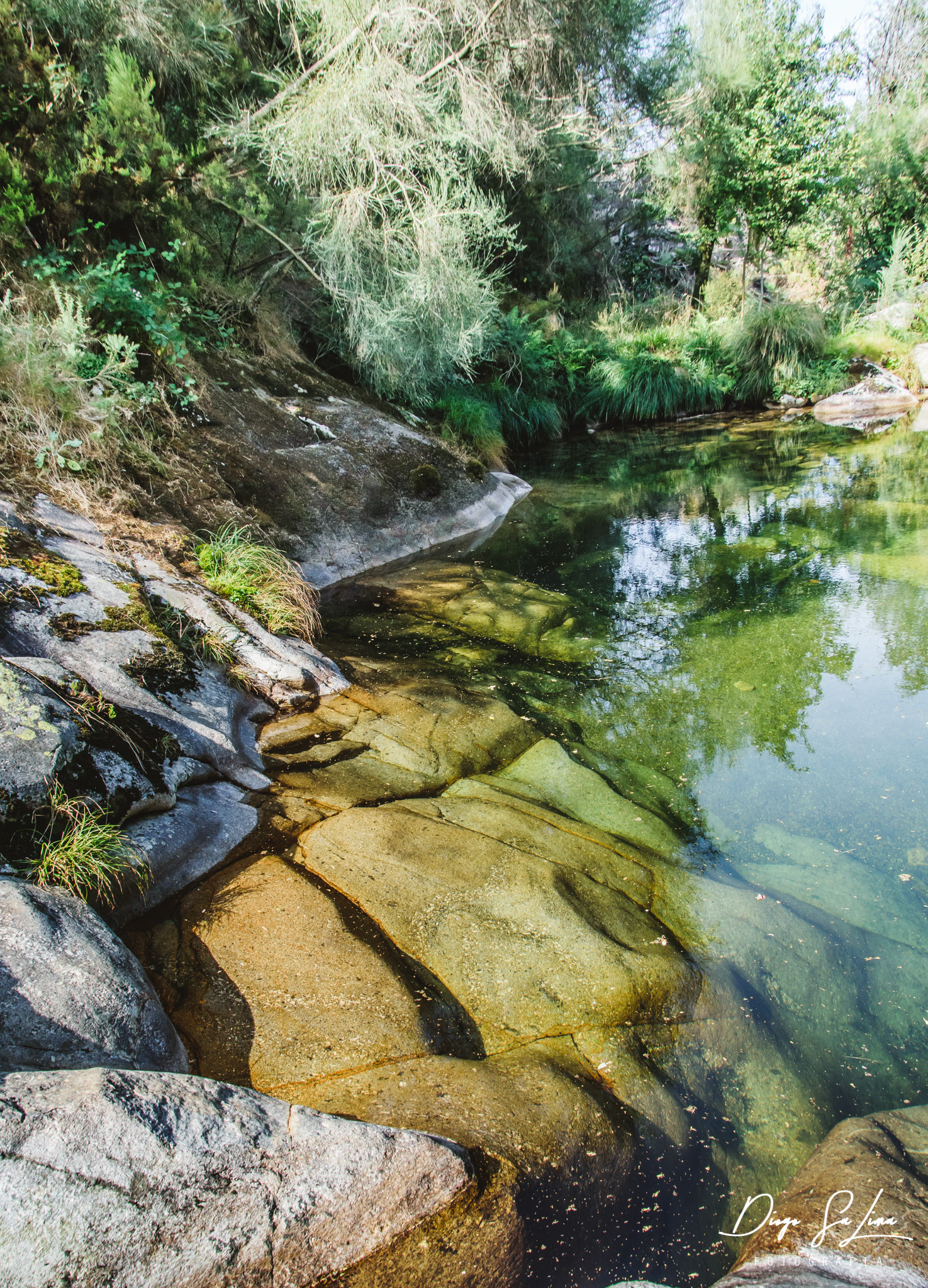 Lagoas de Travanca e Rio Ázere ( Serra do Soajo ) - GreenTrekker.pt